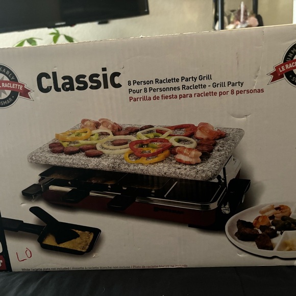 swissmar | Kitchen | Swissmar Classic 8 Person Raclette Grill Waluminum ...